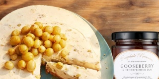 Gooseberry & Elderflower Cheesecake | Raydale Preserves